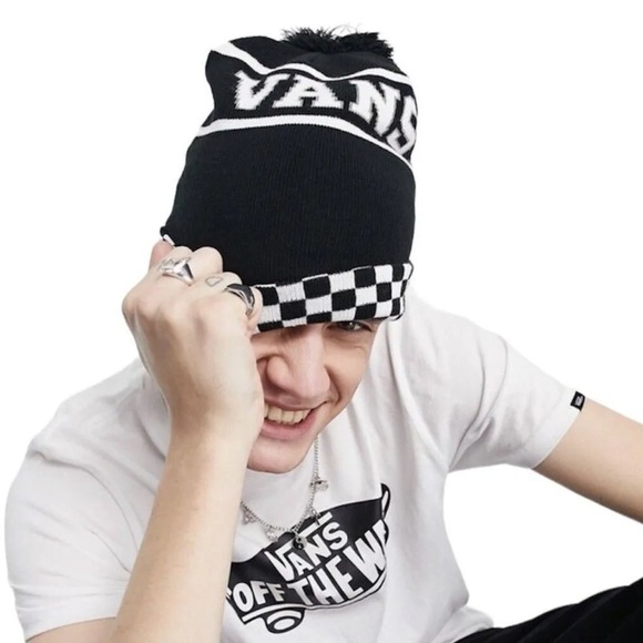 Vans | Accessories | Vans Wm Spirit Pom Black Checker Beanie ...